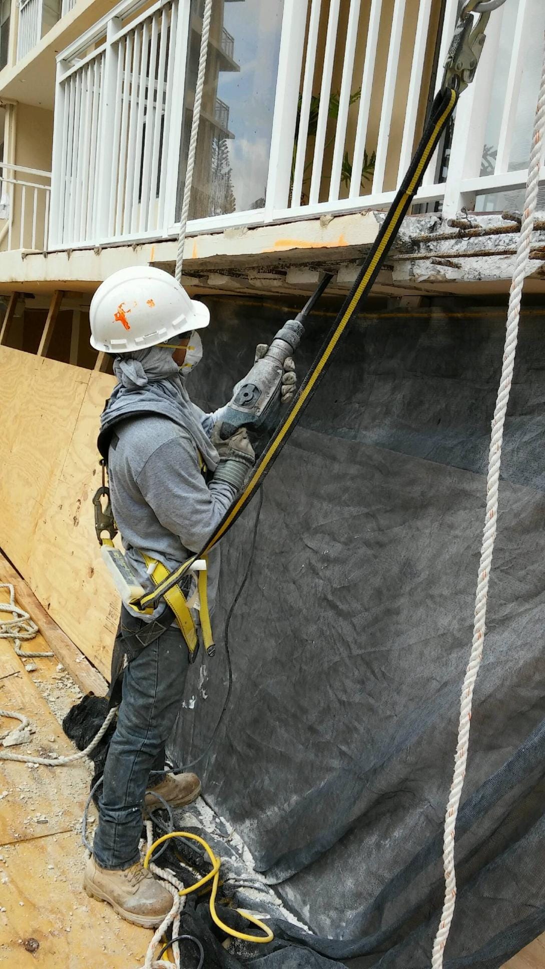 Imperial Towers Condominium - Coast to Coast General Contractors